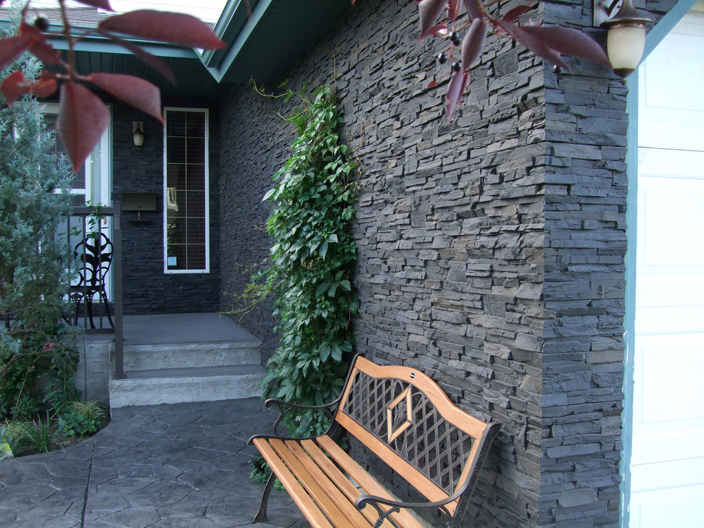 Mortarless Stone Veneer - Everything Exterior Store Edmonton